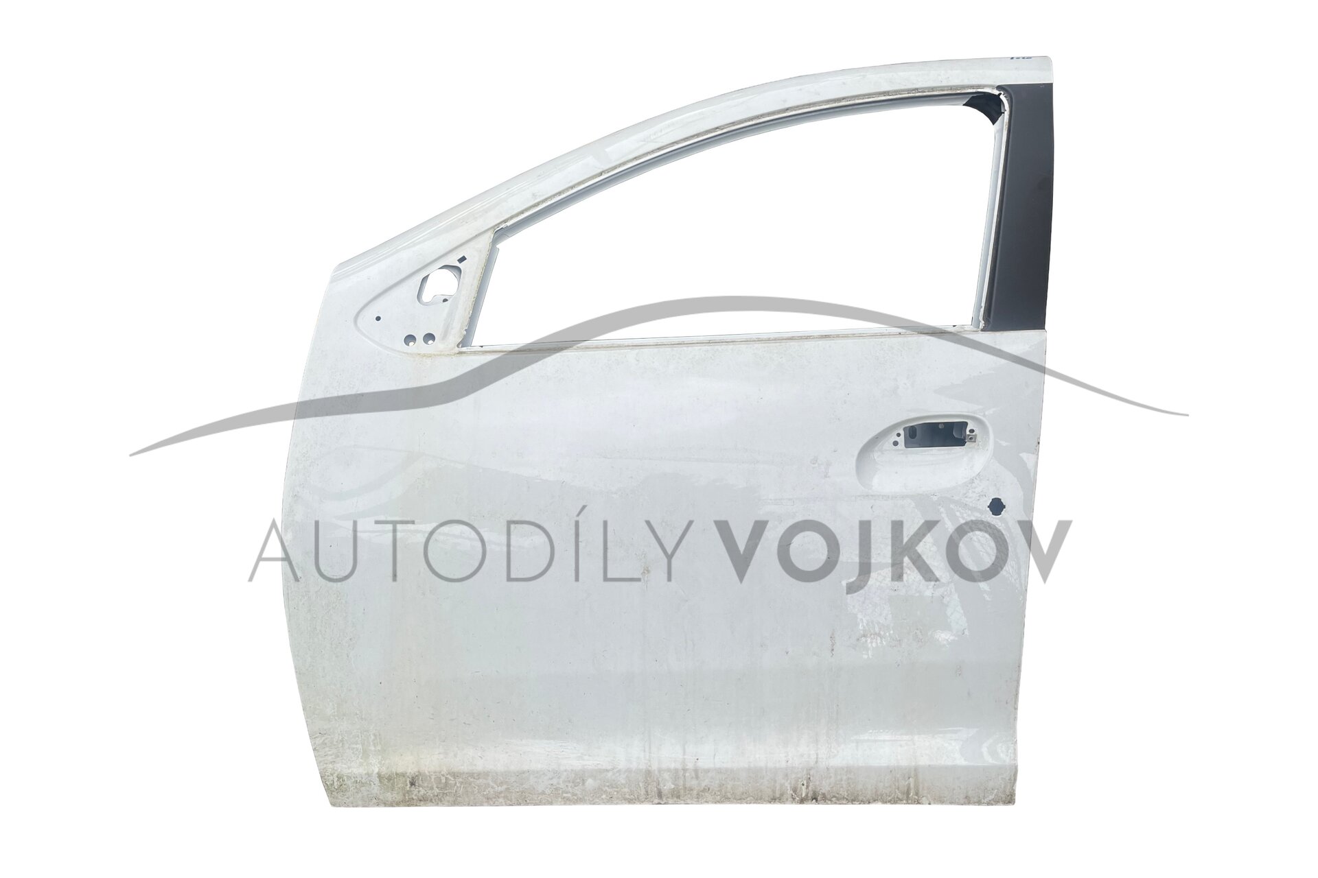 Levé přední dveře sedan