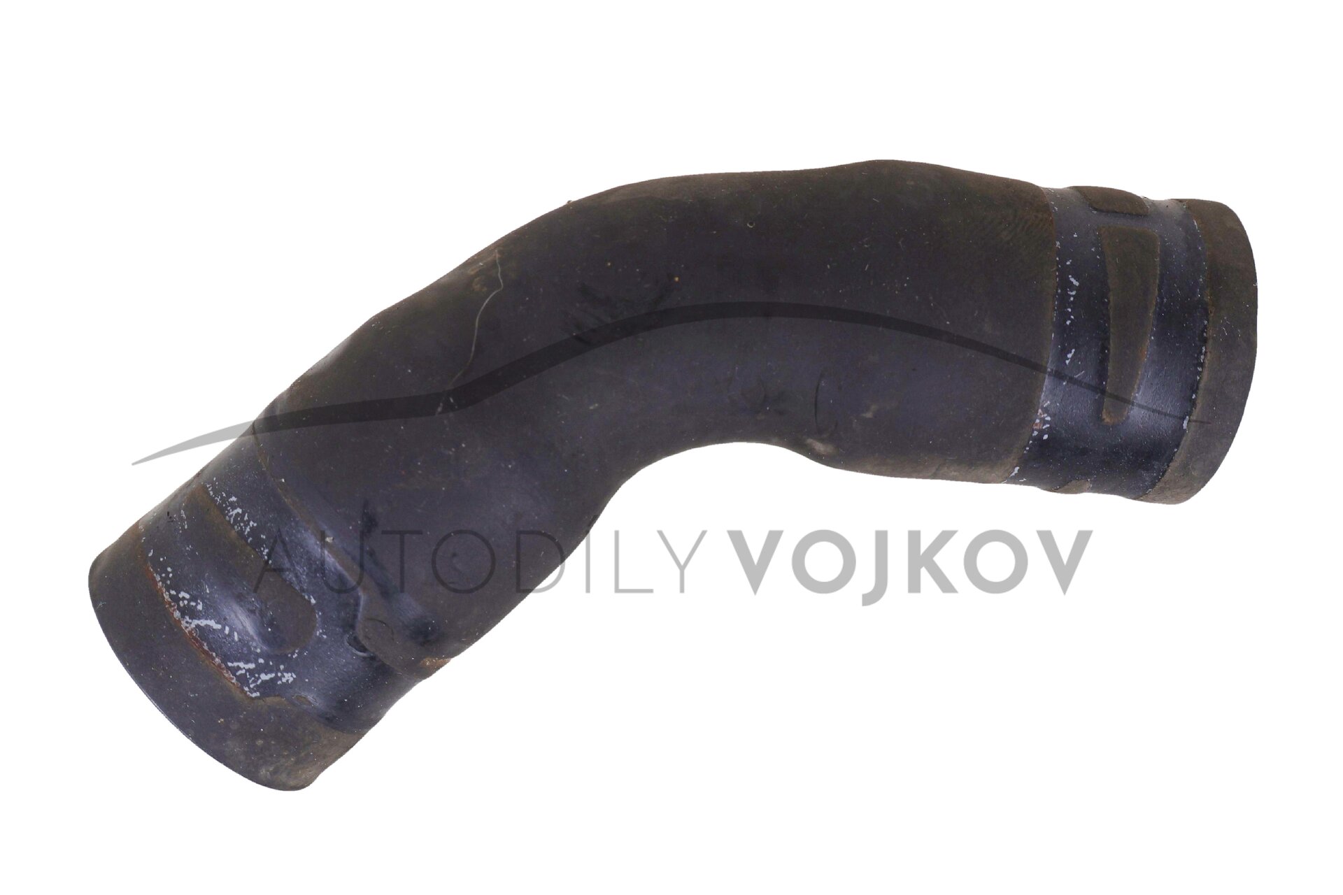 Vodní hadice (ventil topení>vodní trubka) 7N0819373