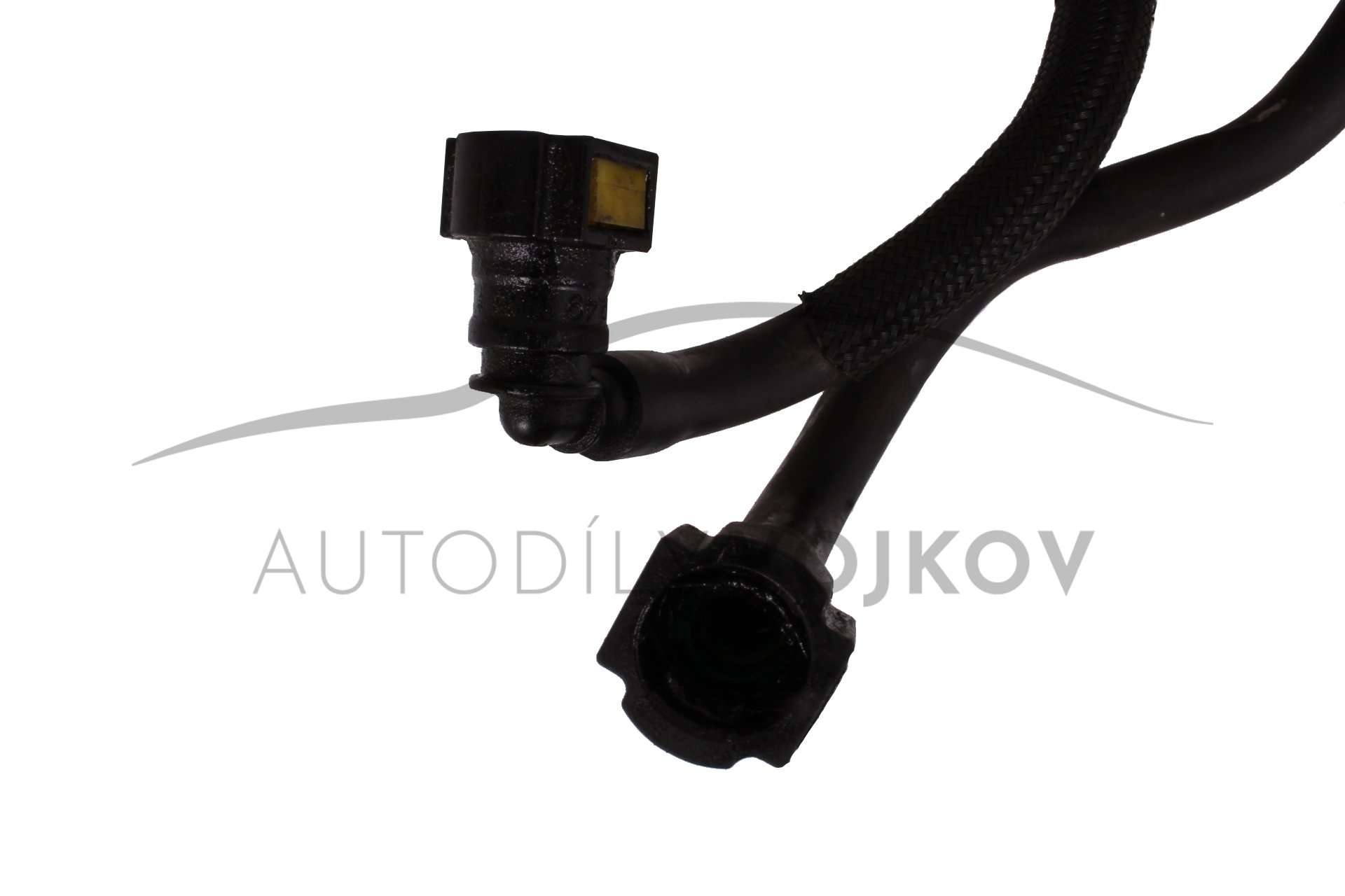 Palivové potrubí k nádrži